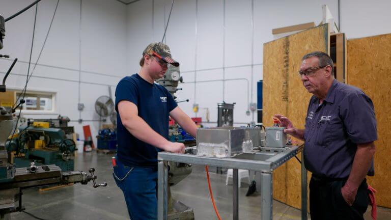 Machinist Training with New Castle School of Trades